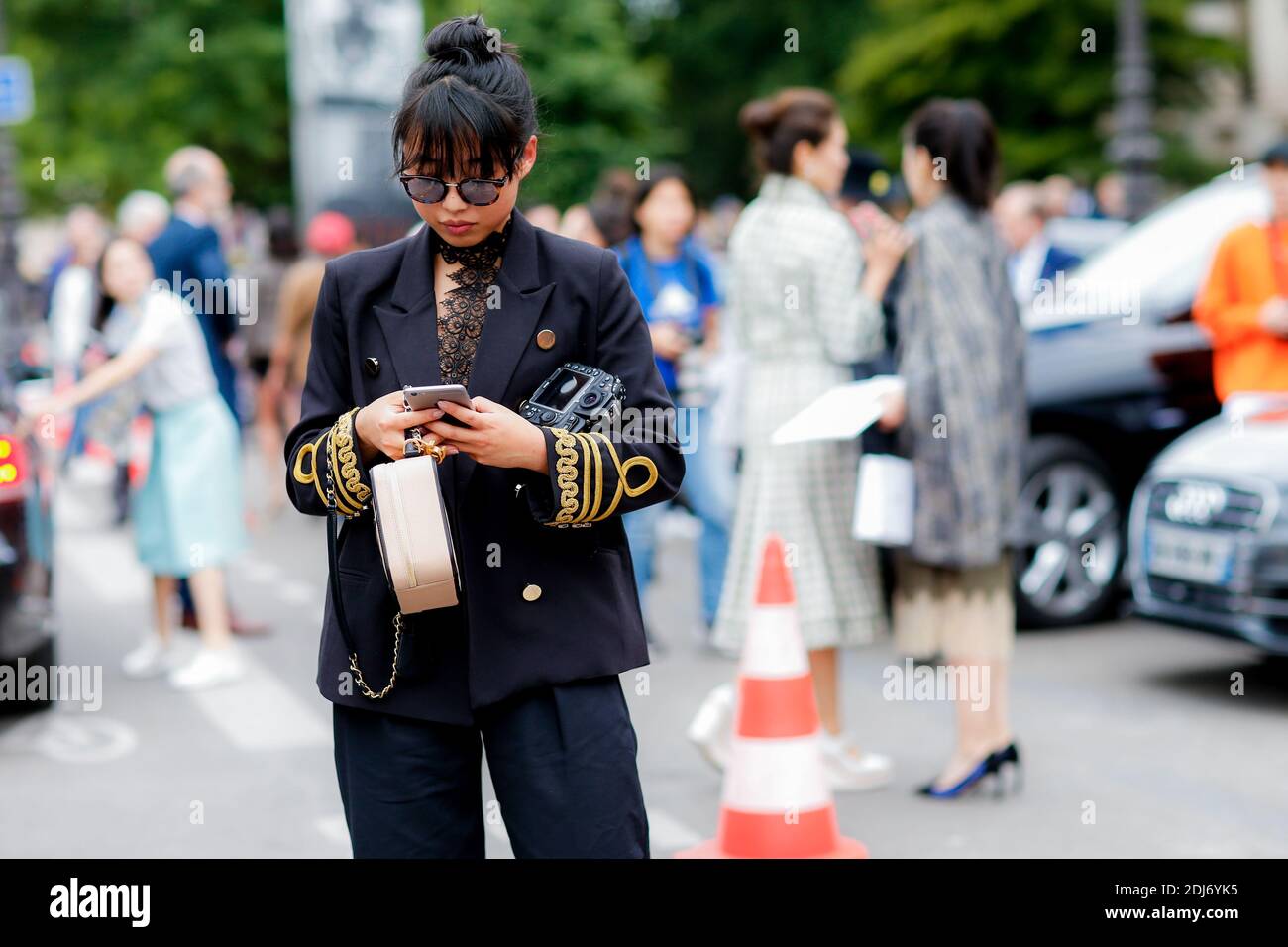 Street style, Margaret Zhang (blogger: shine by three) arriving at ...