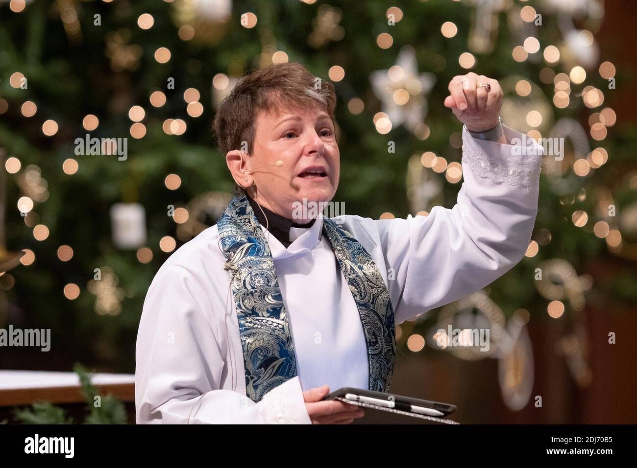 Pastor sermon usa hi-res stock photography and images - Alamy