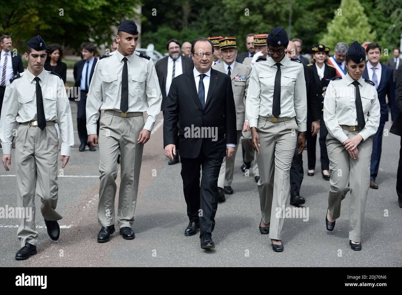 Voluntary general military service hi-res stock photography and images ...