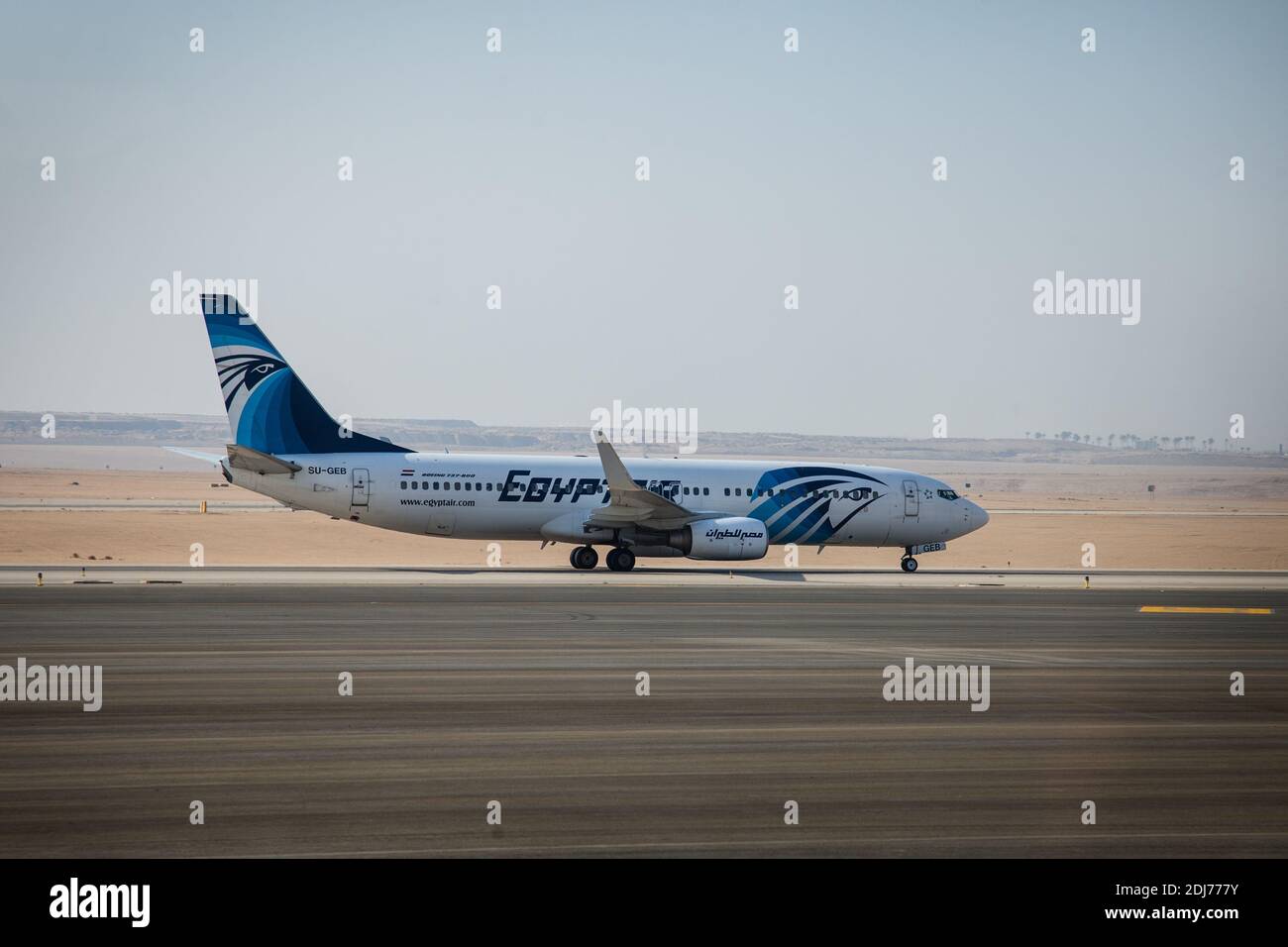 Aircraft to take off from the runway hi-res stock photography and ...
