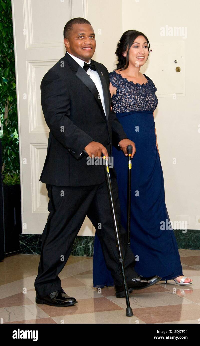 United States Army Major Jeremy Haynes and his wife US Army Reserves ...
