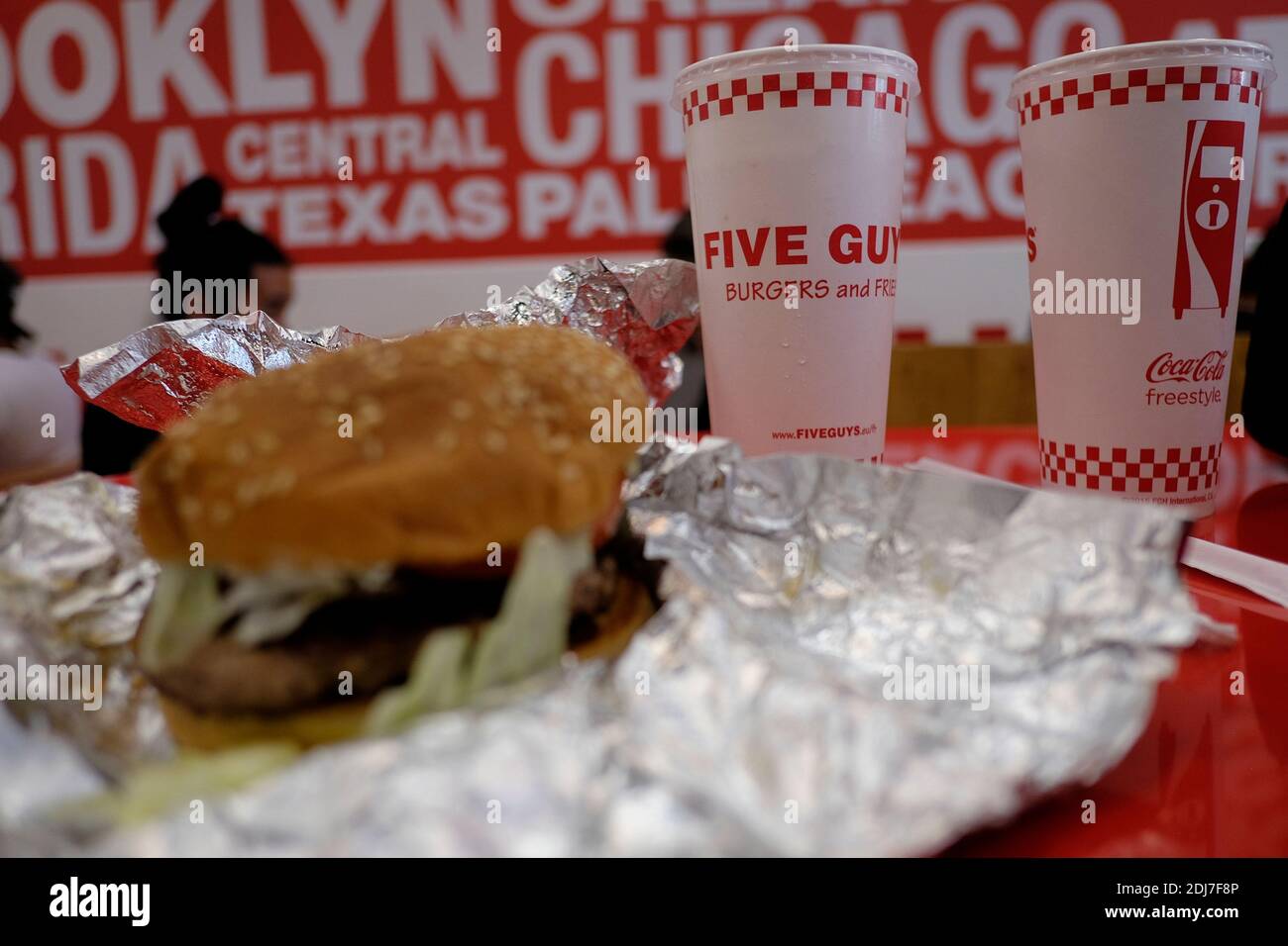 The first Five Guys burger restaurant has opened in Paris at Bercy ...