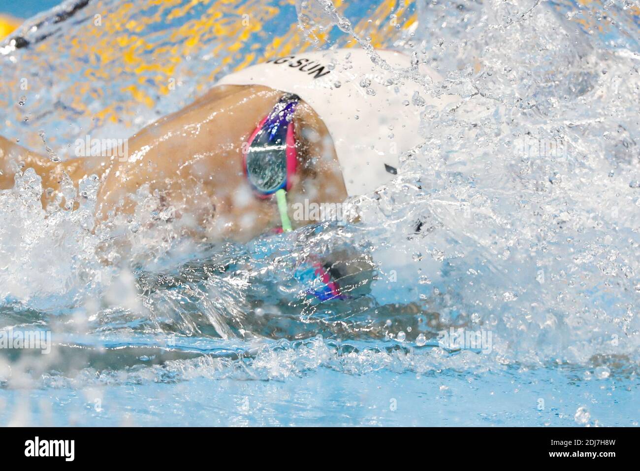 China's Yang Sun during the qualification round of the 400m Freestyle ...