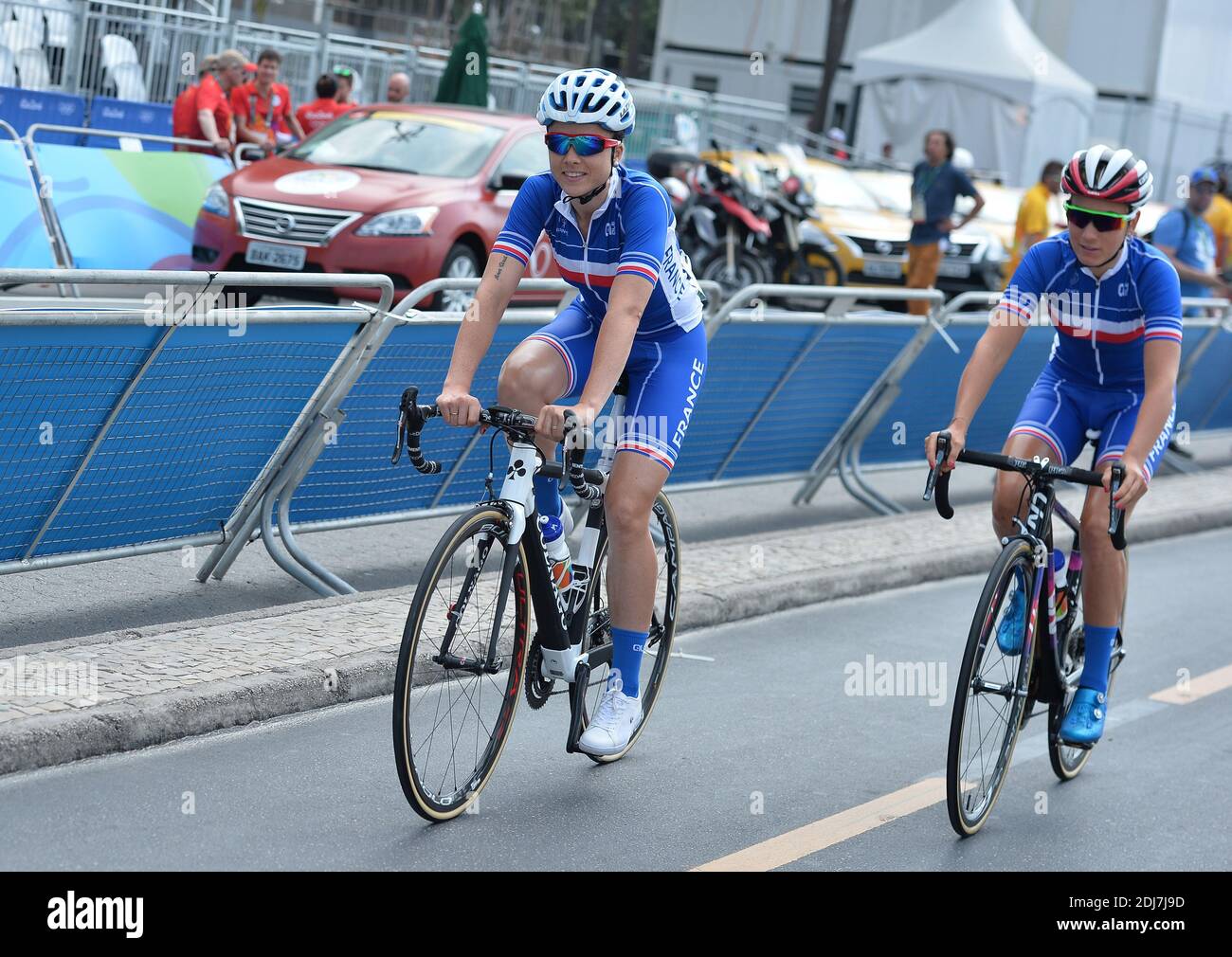Audrey Cordon-Ragot and Pauline Ferrand Prevot before the cycling women ...