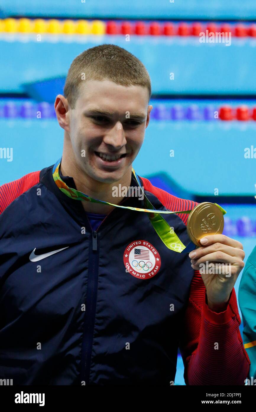 USA's Ryan Murphy won the final of the 200m backstroke men in the ...