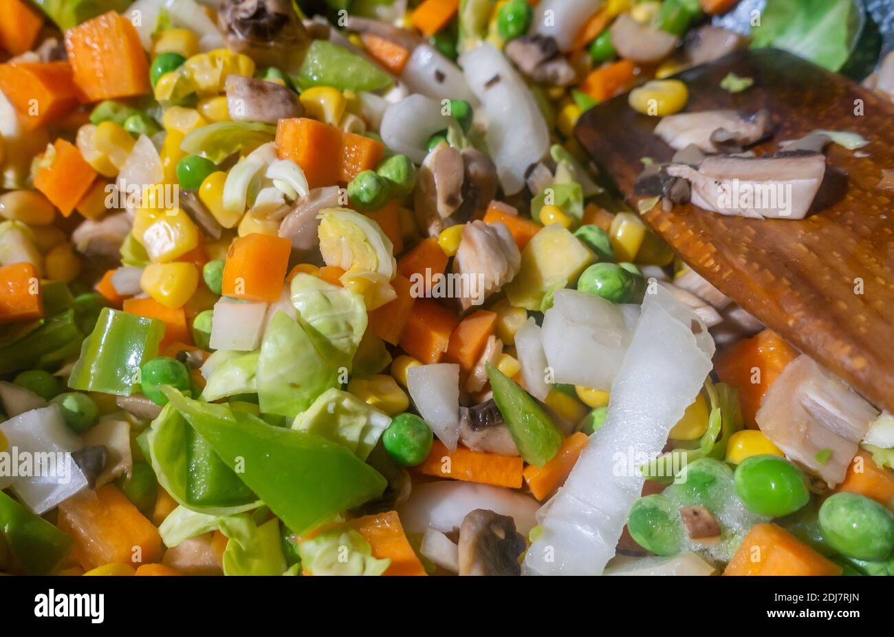 Diced mixed vegetables hi-res stock photography and images - Alamy