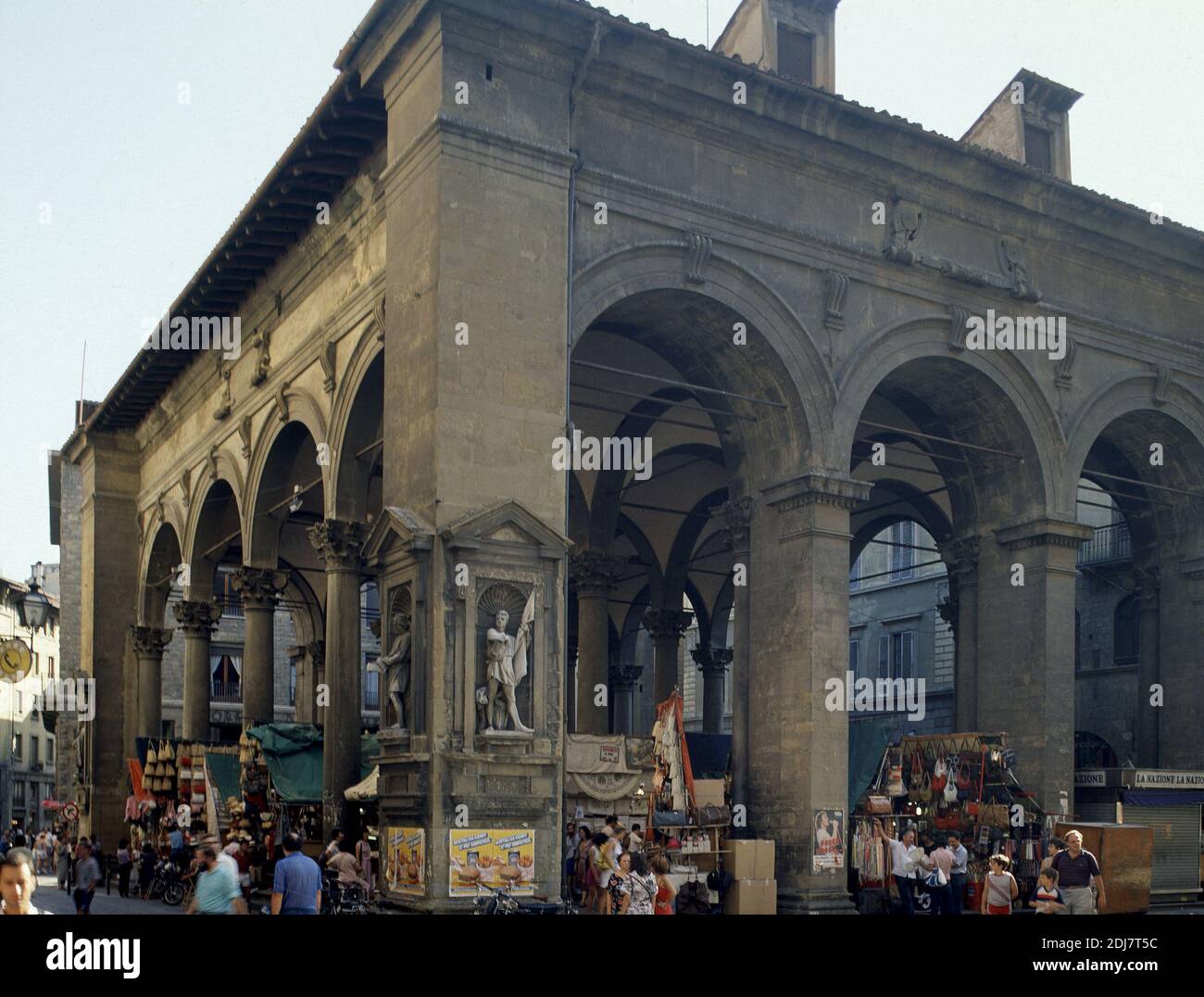 Arches arcades florence hi-res stock photography and images - Alamy