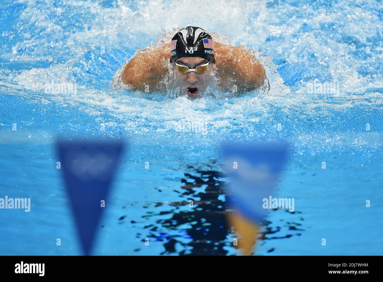 USA's Michael Phelps competes in the Men's swimming 4 x 100m Medley ...