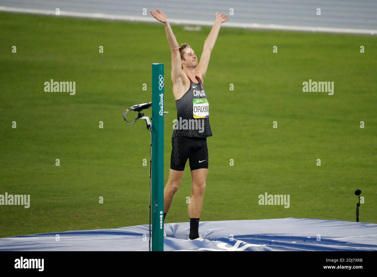 Derek drouin hi-res stock photography and images - Alamy