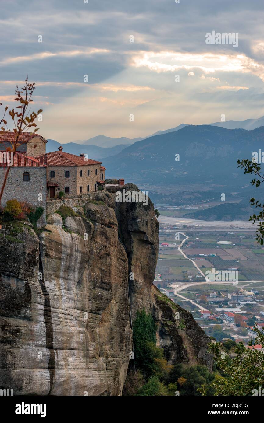 Stephanos hi-res stock photography and images - Alamy