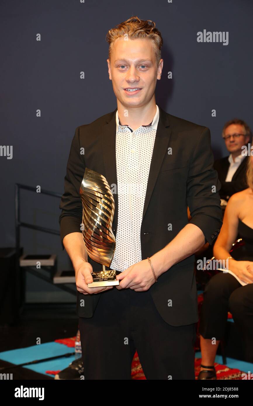 Antoine Olivier Pilon is awarded for 1:54 at the closing ceremony of ...