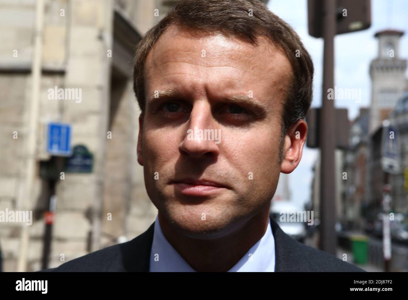 Emmanuel Macron visits Academic Institute For Deaf And Hearing Impaired ...