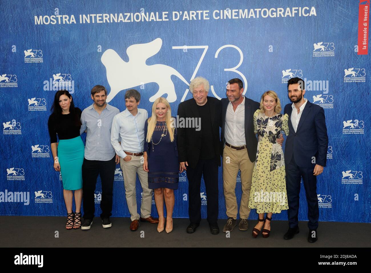 Liev Schreiber, Naomi Watts, Philippe Falardeau, Carl Hampe and guests ...