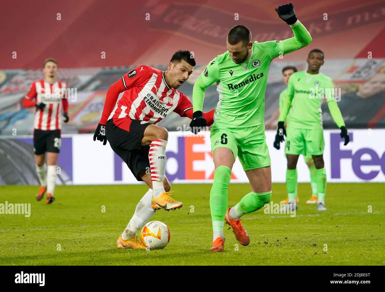 Scores 4 0 hi-res stock photography and images - Alamy