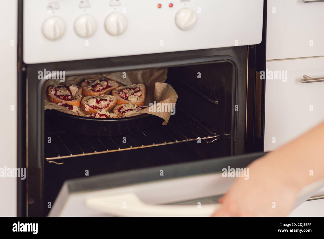 learning new skills, making food at home Stock Photo - Alamy