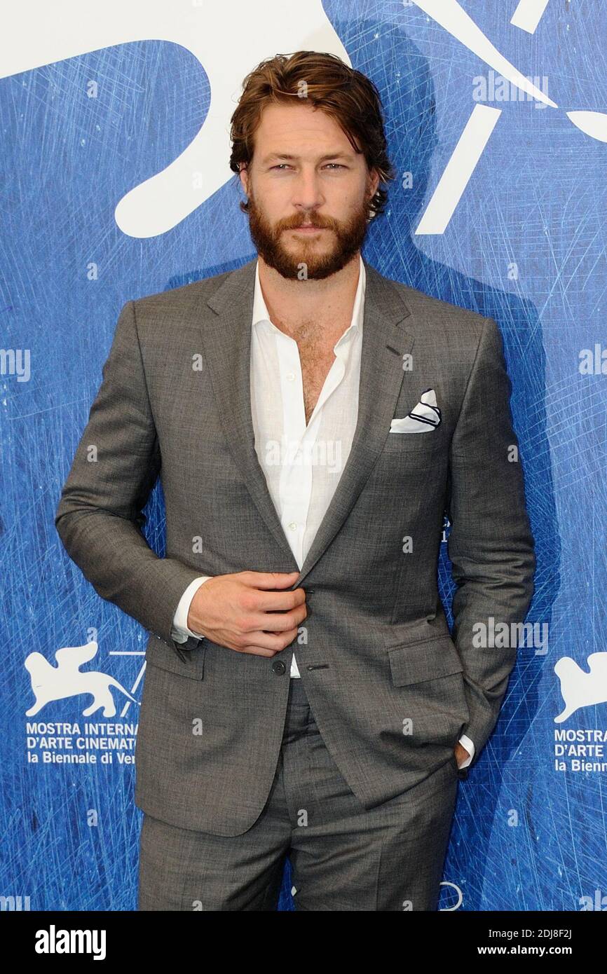 Luke Bracey attending the 'Hacksaw Ridge' Photocall on the Lido in ...