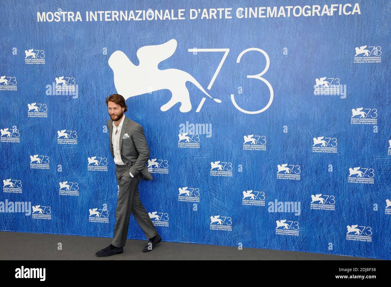 Luke Bracey attending the 'Hacksaw Ridge' Photocall on the Lido in ...