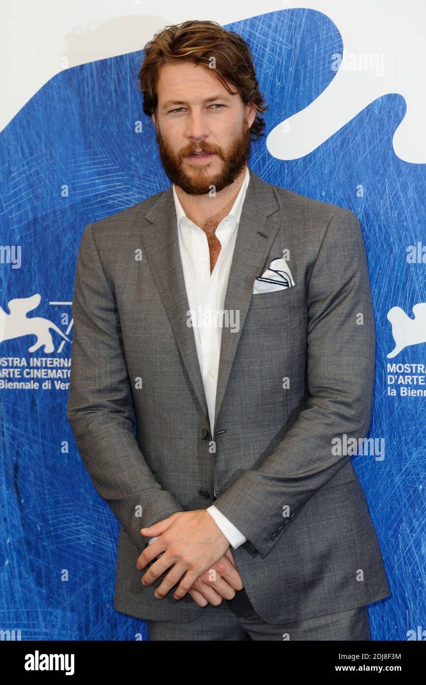 Luke Bracey attending the 'Hacksaw Ridge' Photocall on the Lido in ...