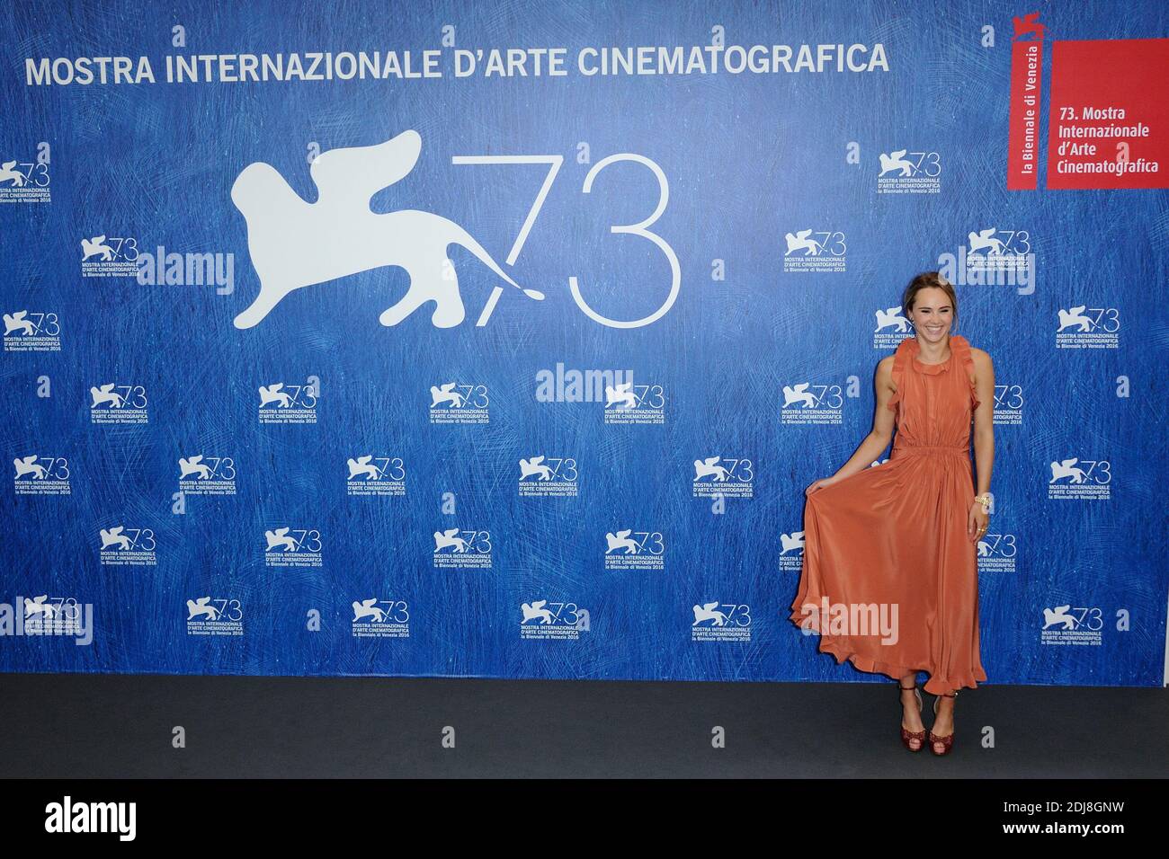 Suki waterhouse the bad batch hi-res stock photography and images - Alamy