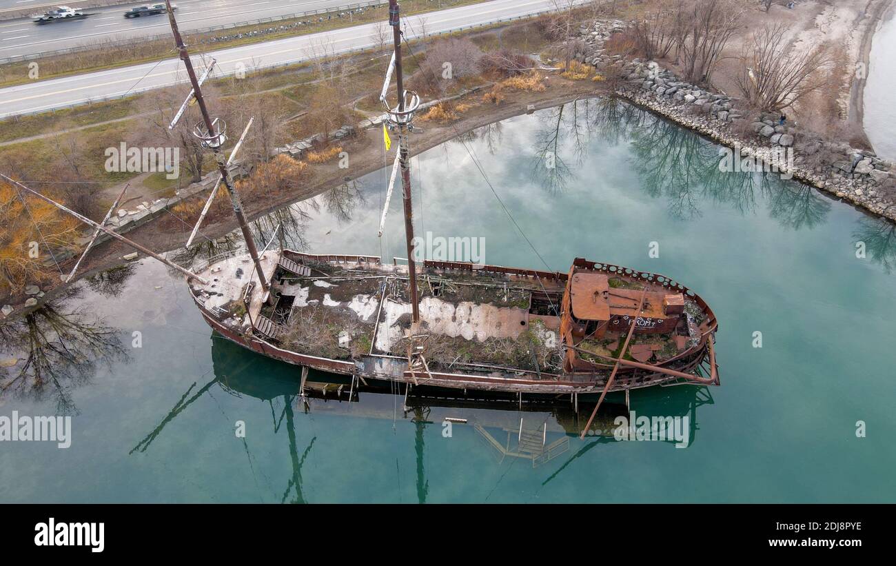 Dec 11th 2020. Lincoln Ontario Canada, La Grande Hermine @Jordan ...