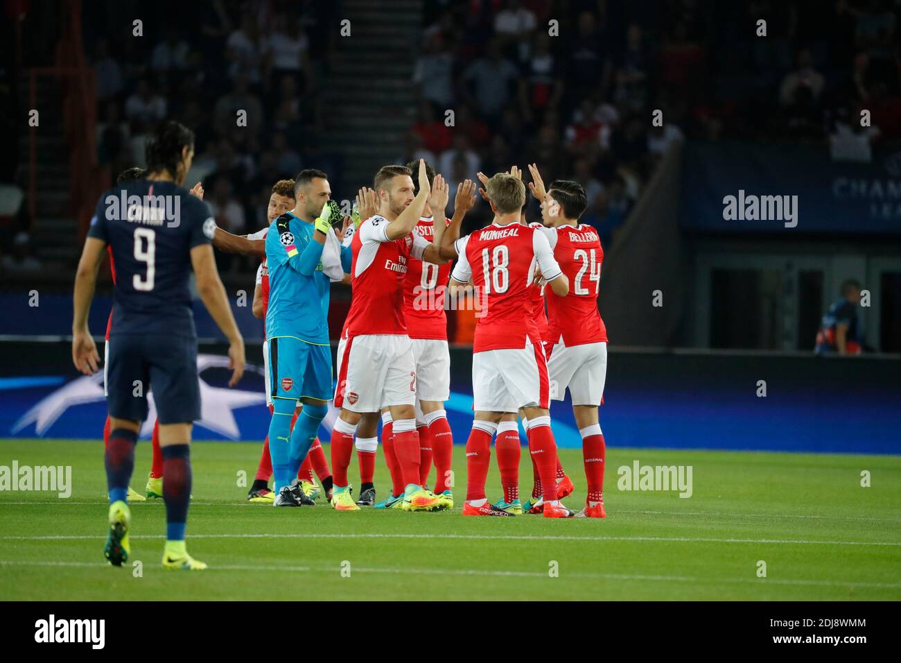 Arsenal vs parís st germain hi-res stock photography and images - Alamy