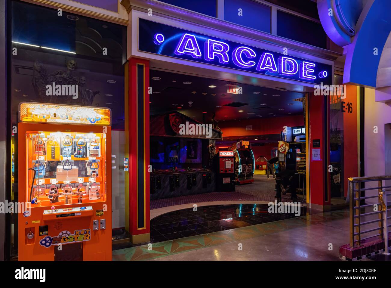 Las Vegas, NOV 19, 2020 - Interior view of The STRAT Hotel Stock Photo ...