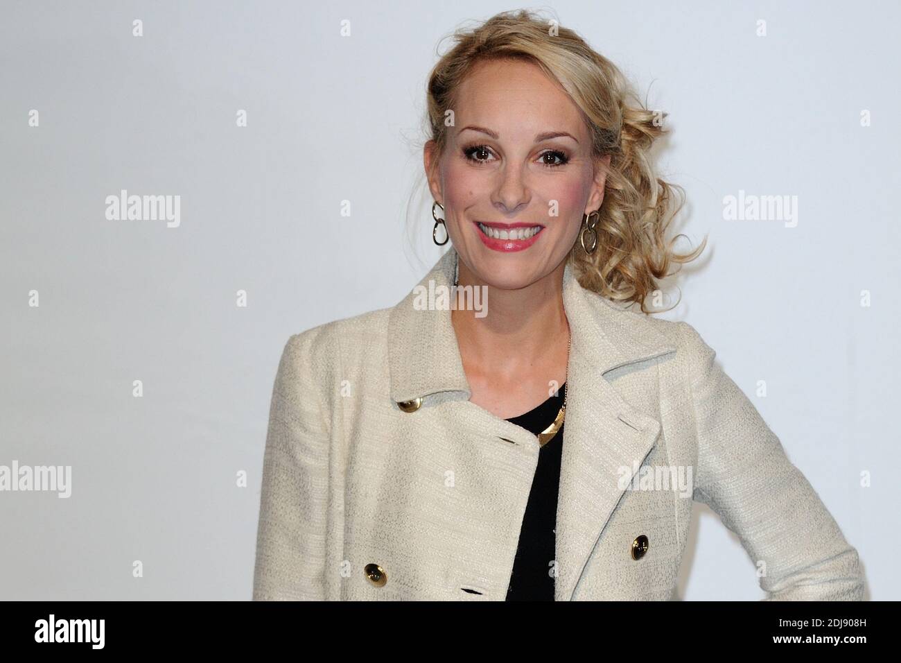 Aurore de la main hi-res stock photography and images - Alamy