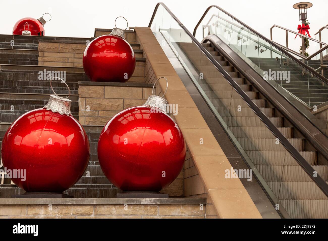 Big red ornaments hi-res stock photography and images - Alamy