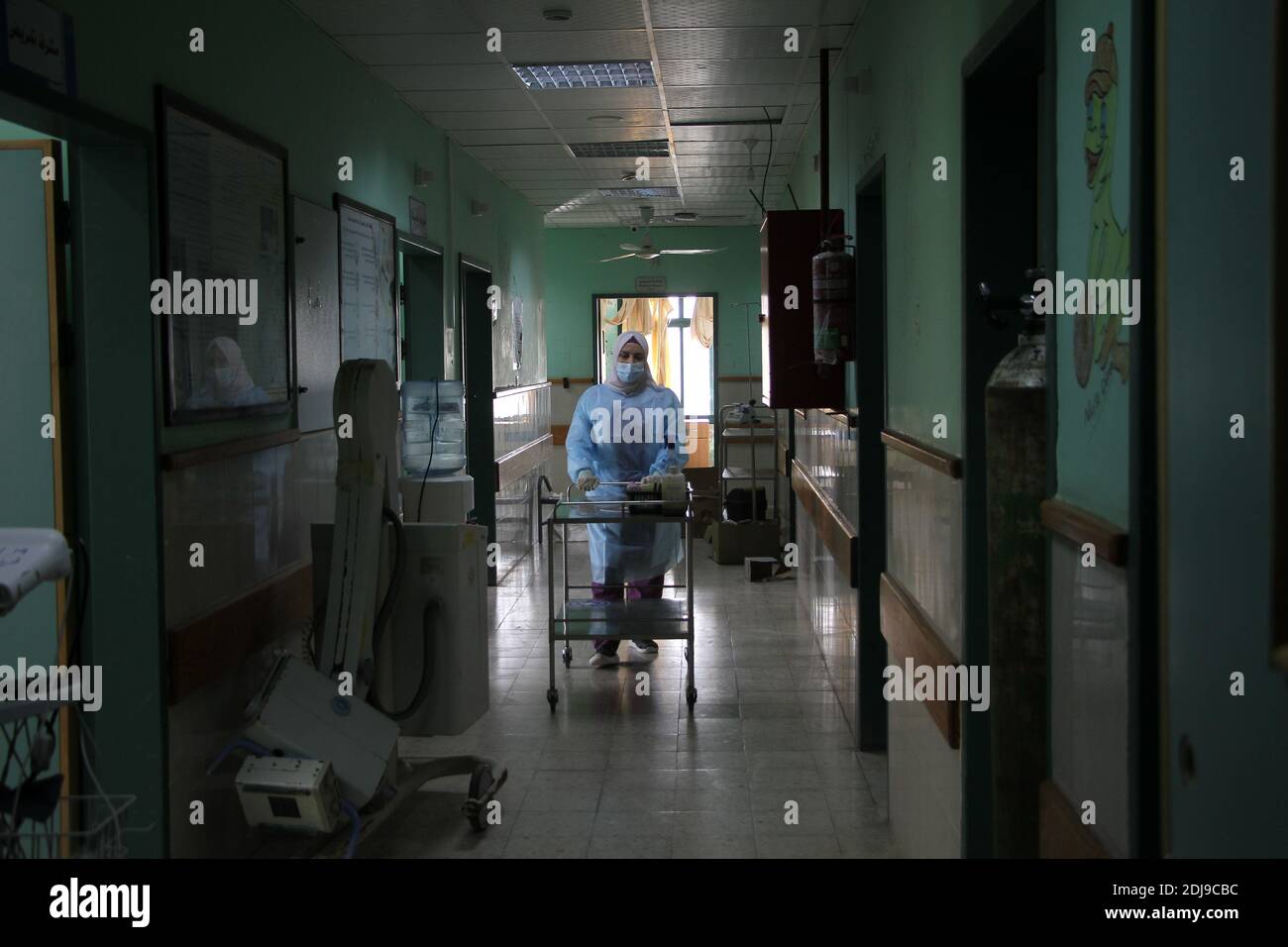 Gaza. 13th Dec, 2020. A Palestinian nurse works at Al-Aqsa hospital in ...