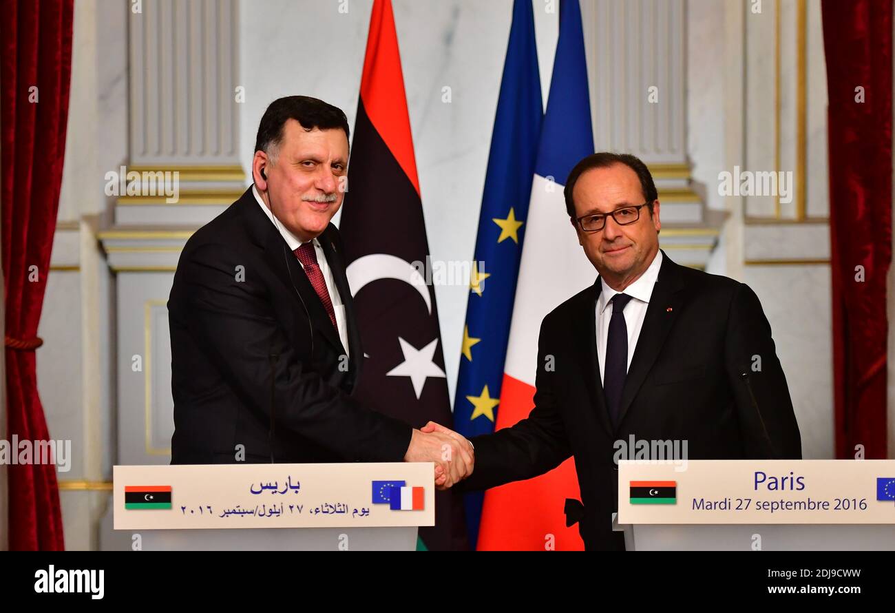 French President Francois Hollande and the Libyan prime minister Fayez ...
