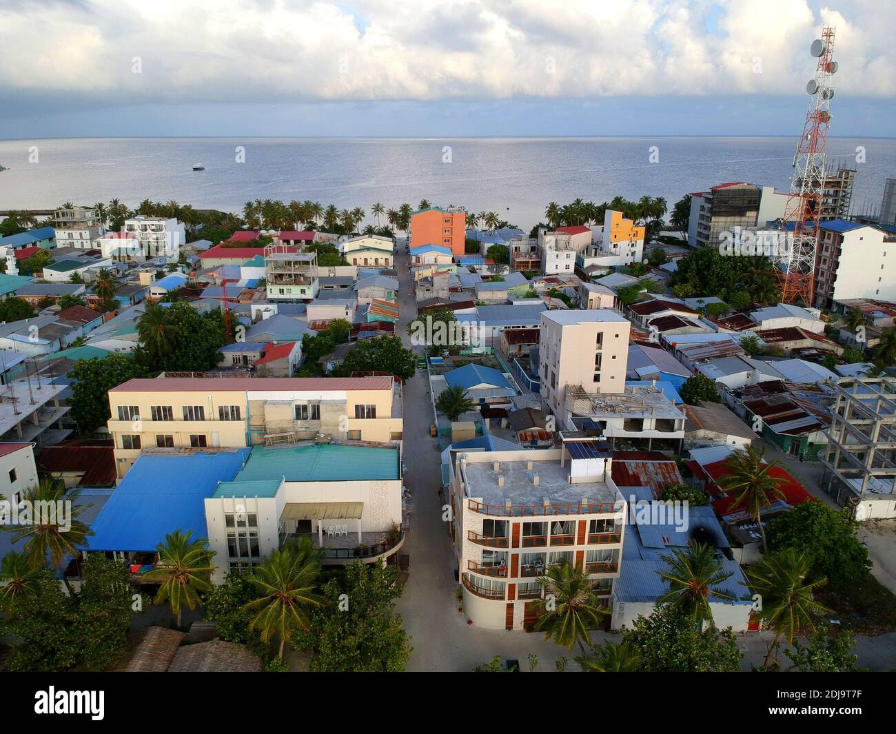 Maldives buildings hi-res stock photography and images - Alamy