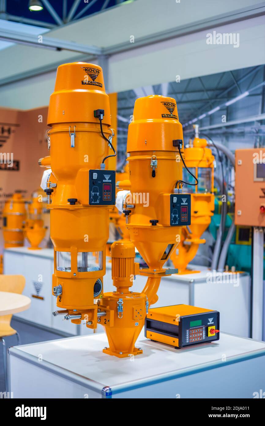 Orange gravimetric dosing mixing system - Koch technik at plastic ...