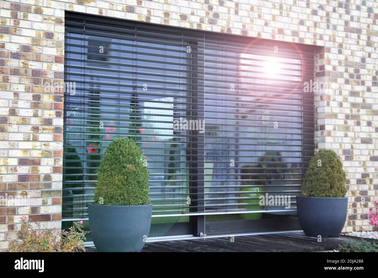 Window with modern blind, exterior shot Stock Photo - Alamy