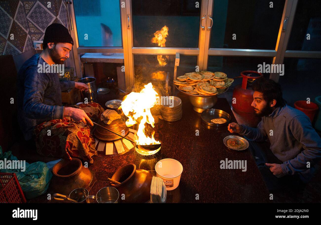 Traditional Indian Van High Resolution Stock Photography and Images - Alamy