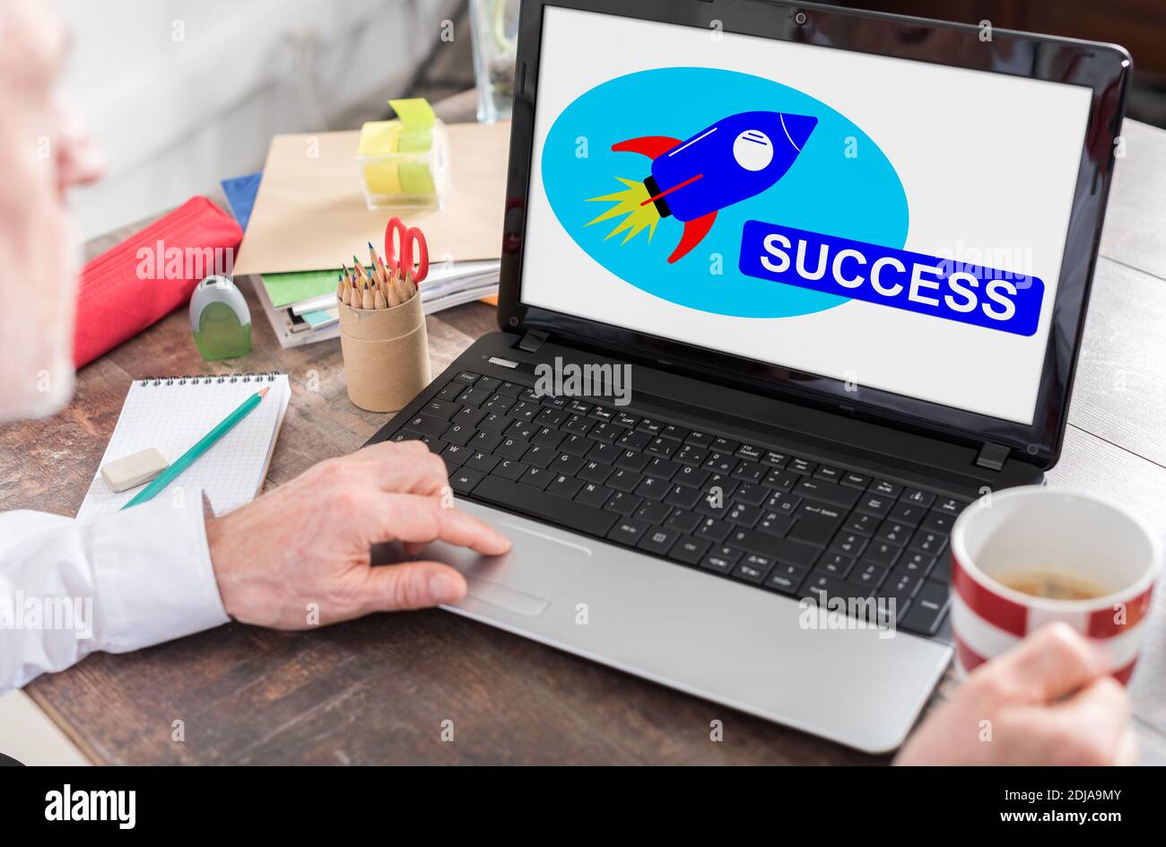 Success concept shown on a laptop screen Stock Photo - Alamy