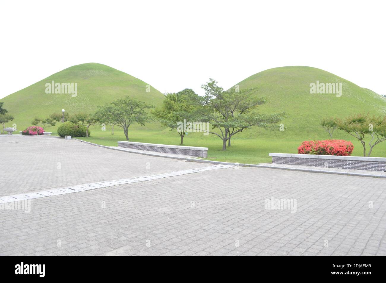 Tomb of king taejong hi-res stock photography and images - Alamy