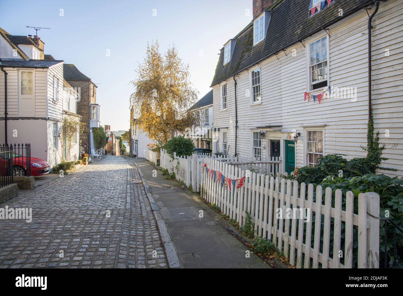 High street upnor hi-res stock photography and images - Alamy