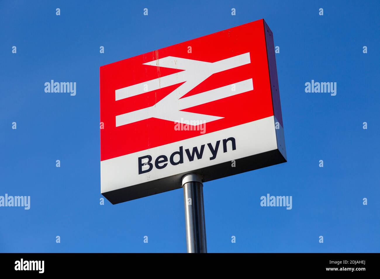Double arrow British Rail logo designer Gerry Barney, Great Bedwyn ...