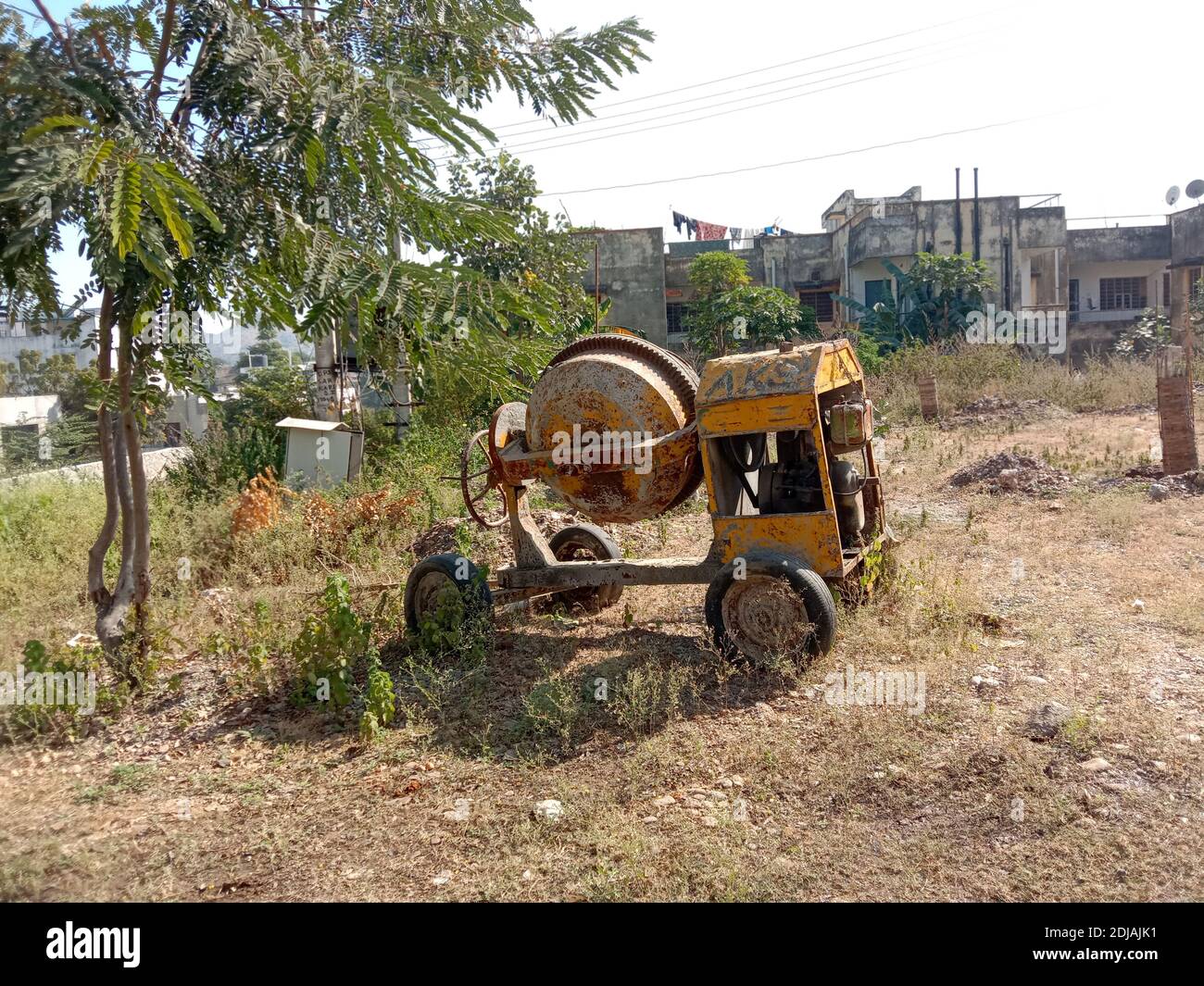 Old cement mixer hi-res stock photography and images - Alamy