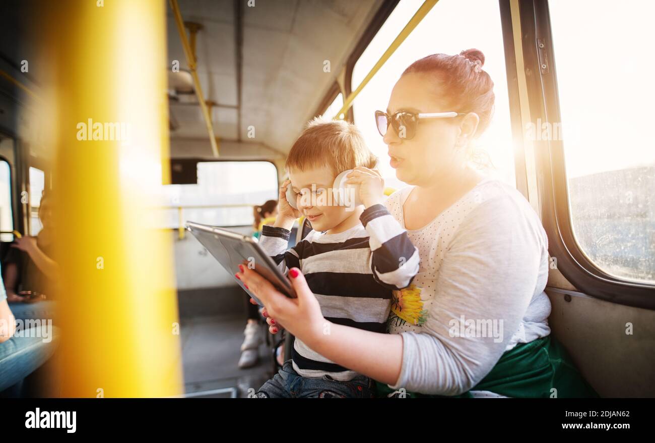 Child on school bus tablet hi-res stock photography and images - Alamy