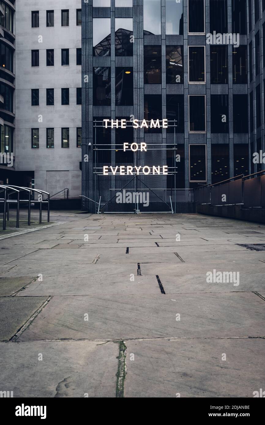 Media pavement signs hi-res stock photography and images - Alamy