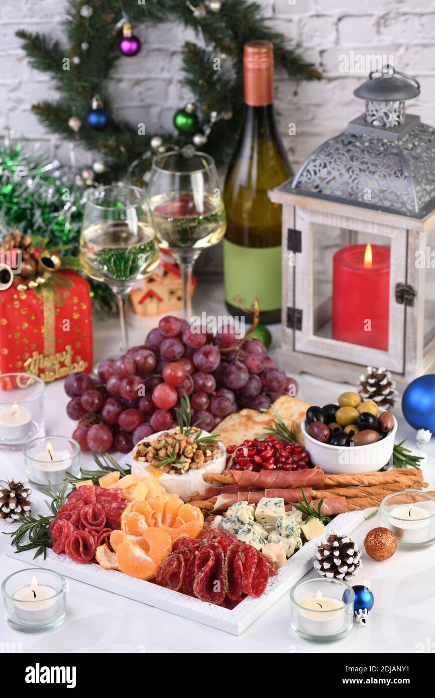 Ham platter hi-res stock photography and images - Alamy