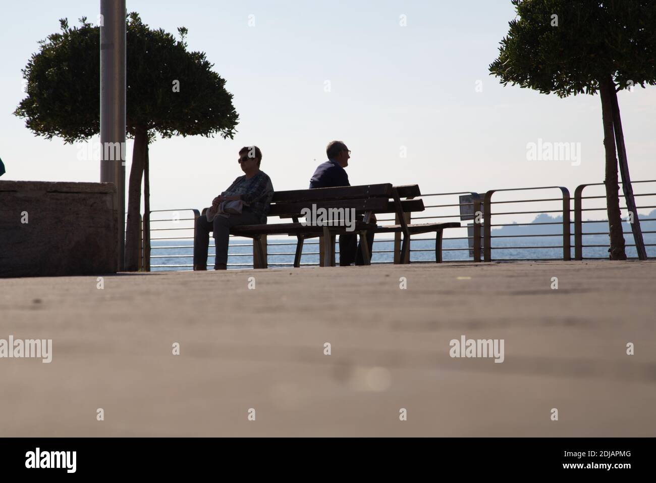 old people on a bench Stock Photo - Alamy