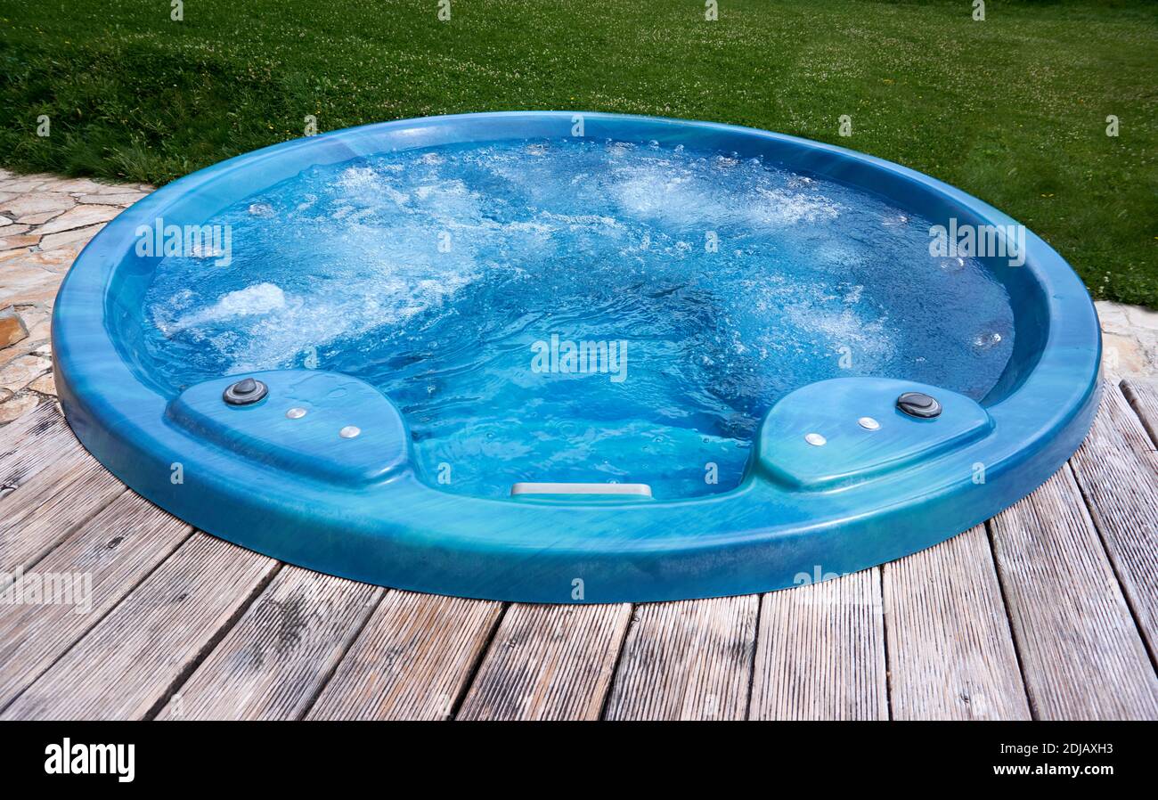 Hot tube, jaccuzi spa in close up Stock Photo - Alamy