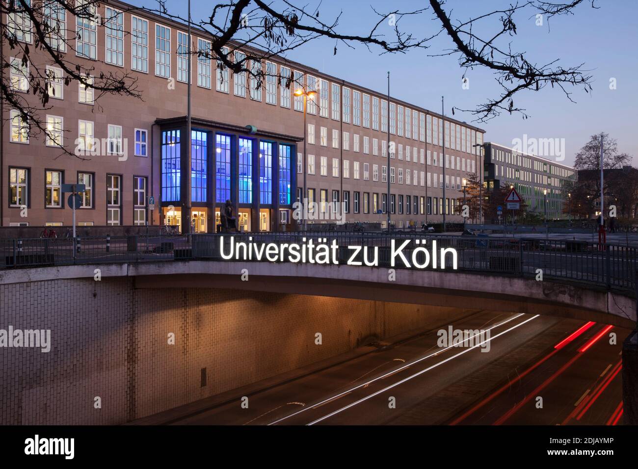 Universitaets campus hi-res stock photography and images - Alamy