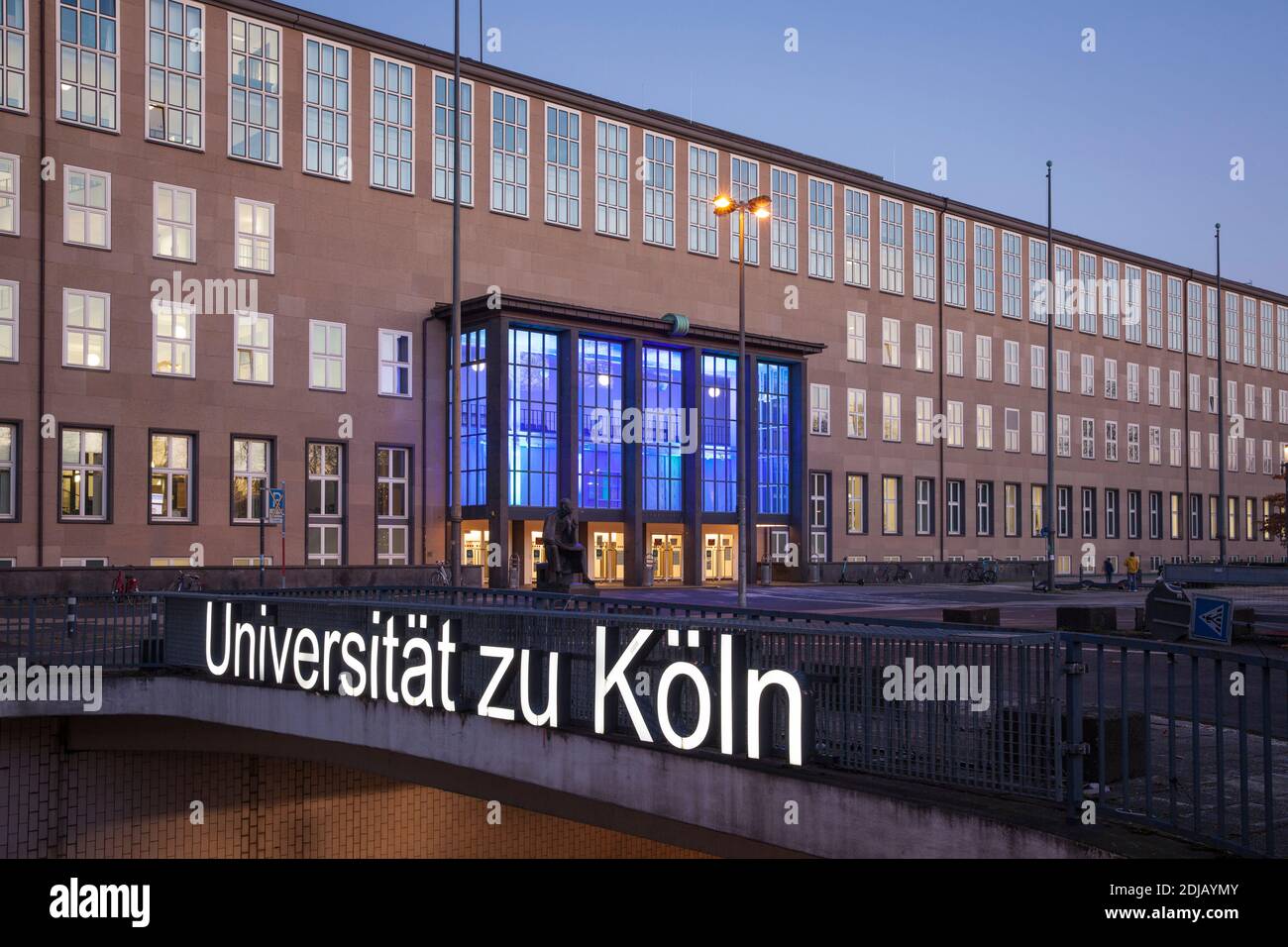 Universitaets Campus High Resolution Stock Photography and Images - Alamy