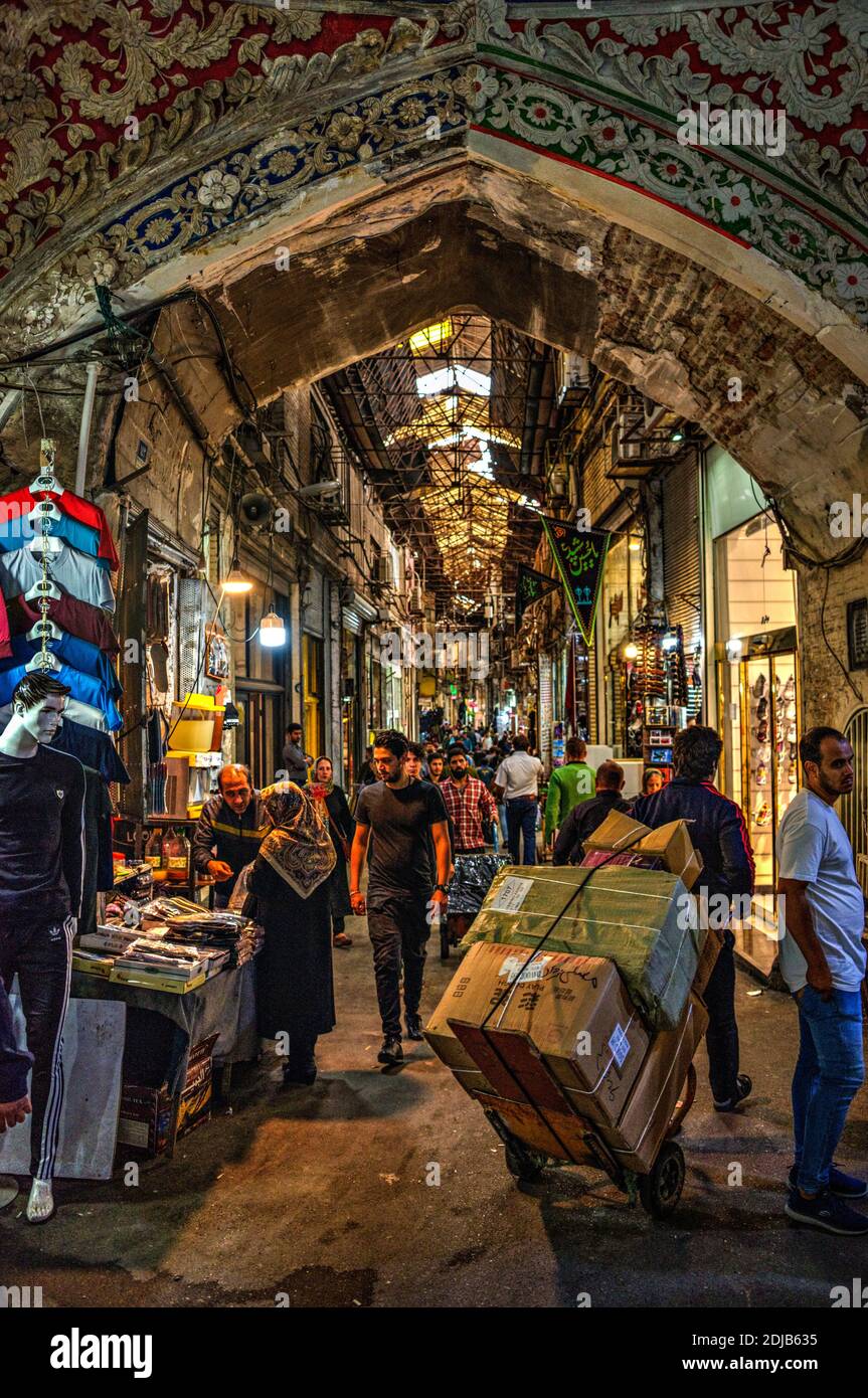 Tehran iran market hi-res stock photography and images - Alamy