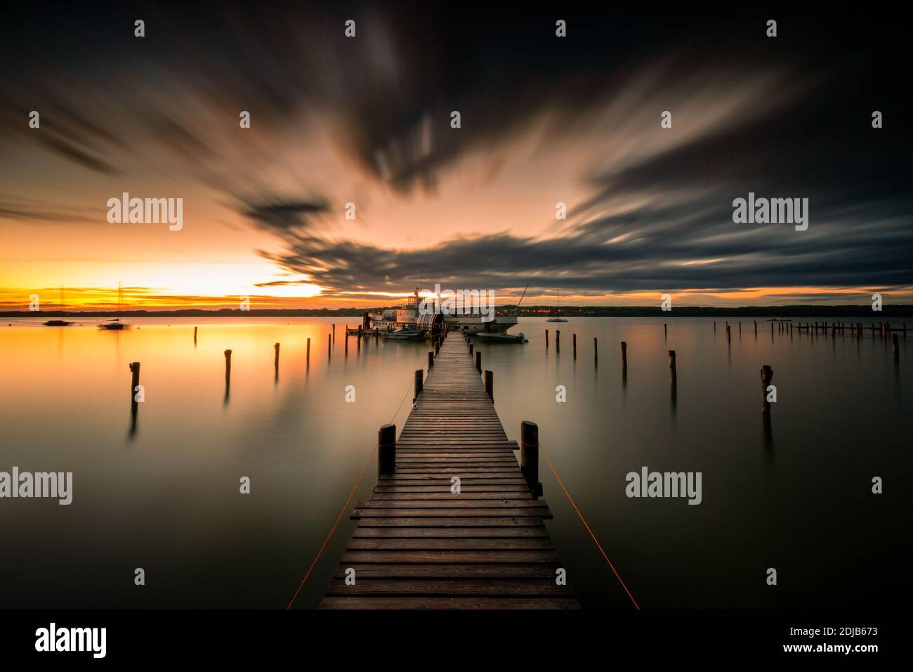 Ammersee am Morgen mit ganz viel Ruhe Stock Photo - Alamy