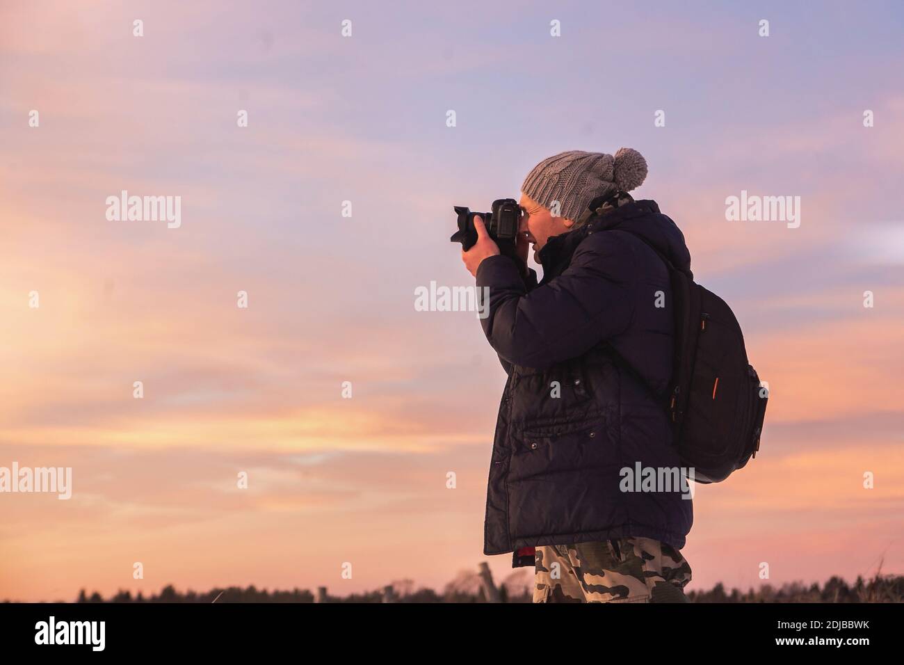 Cameraman arctic hi-res stock photography and images - Alamy