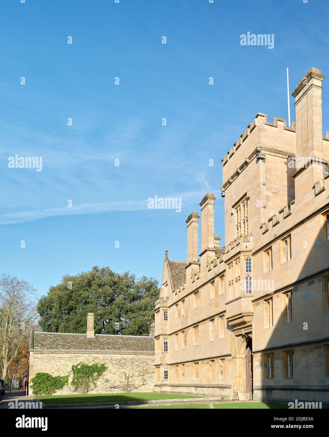 Wadham college university of oxford hi-res stock photography and images ...